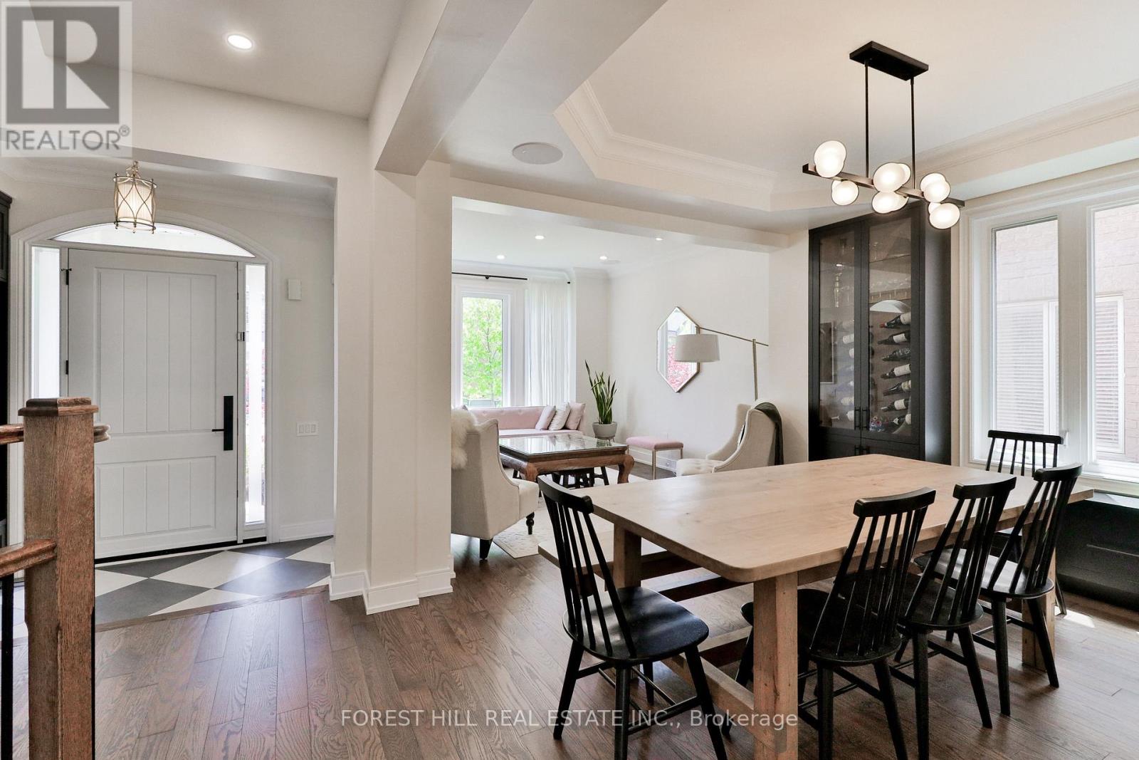 For sale: 327 TURNING LEAF ROAD, Oakville (BR Bronte), Ontario L6L6W7 ...