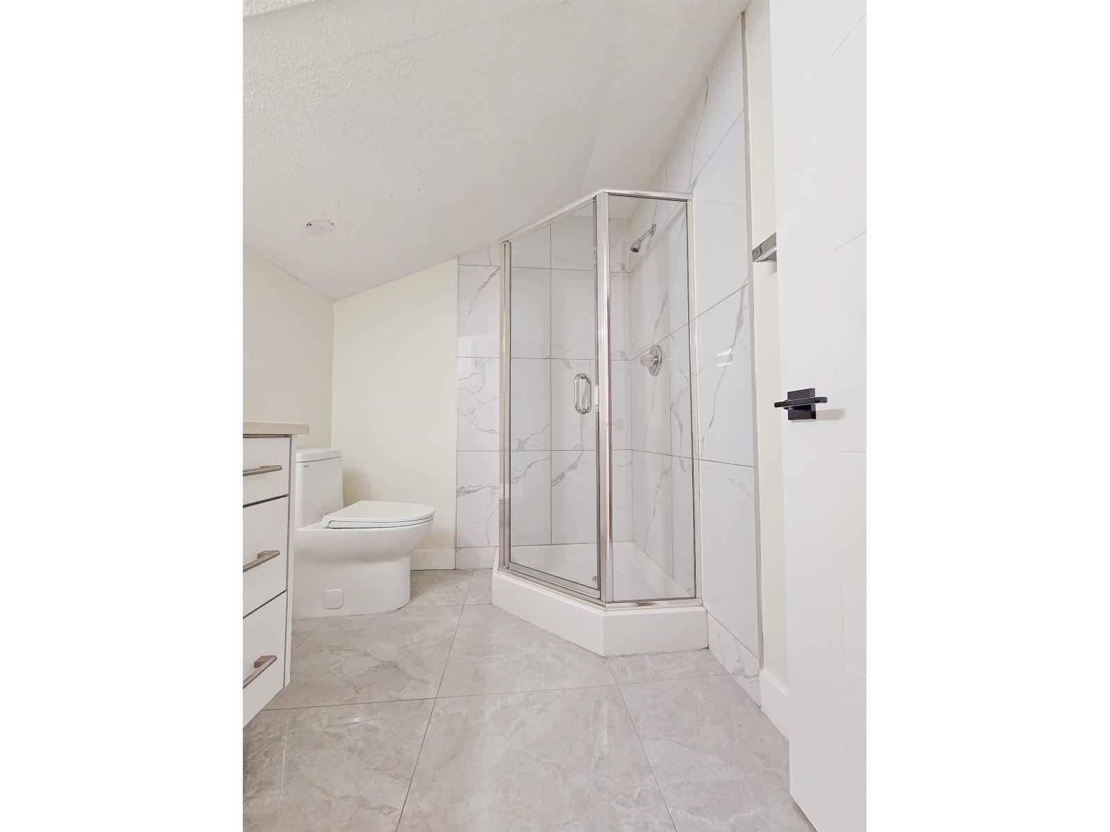 For sale: 9335 JACKSON STREET, Chilliwack Proper West, Chilliwack ...