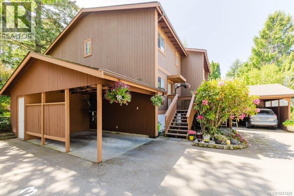 À vendre : 3 933 Admirals Rd, Esquimalt, Colombie-Britannique V9A2P1 ...