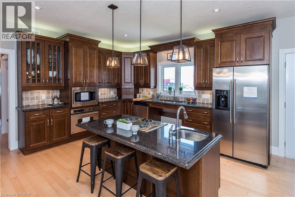 À vendre : 7307 SIDE ROAD 5 Road W Unit# C, Wellington, Ontario N0G2E0 ...