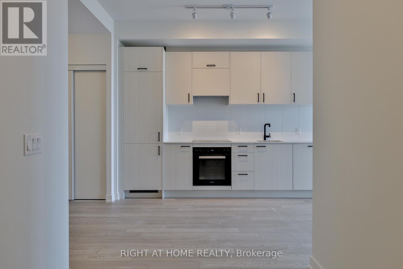 For rent: 616 - 1 KYLE LOWRY DRIVE, Toronto (Banbury-Don Mills ...