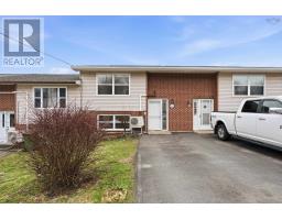 For sale: 356 Chadwick Street, Dartmouth, Nova Scotia B2Y2M3 ...
