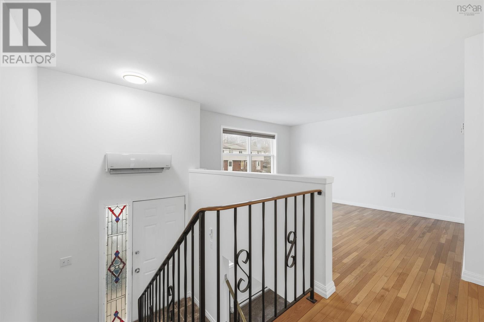 For sale: 356 Chadwick Street, Dartmouth, Nova Scotia B2Y2M3 ...