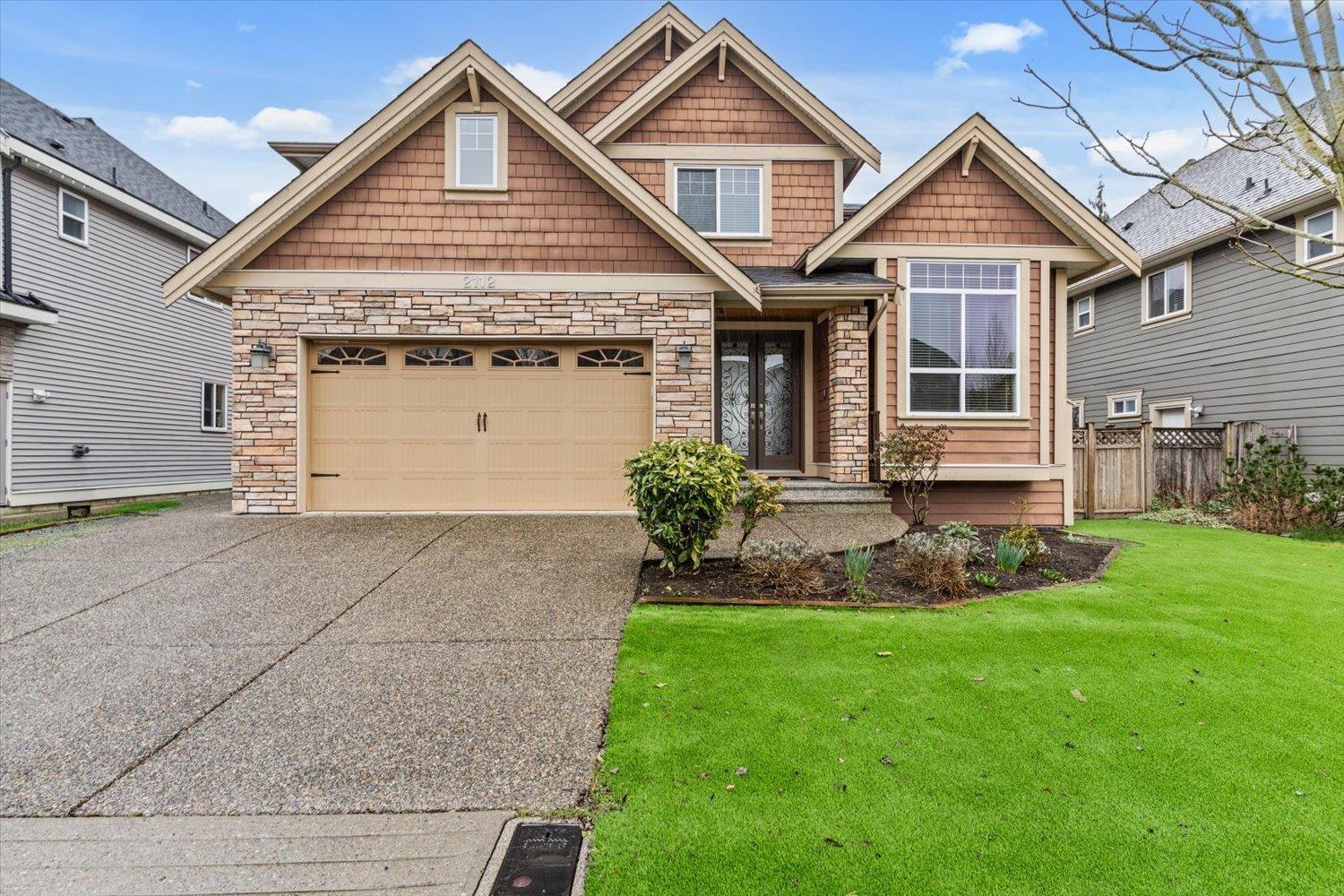 For sale: 2112 MERLOT BOULEVARD, Abbotsford, British Columbia V4X0A6 ...