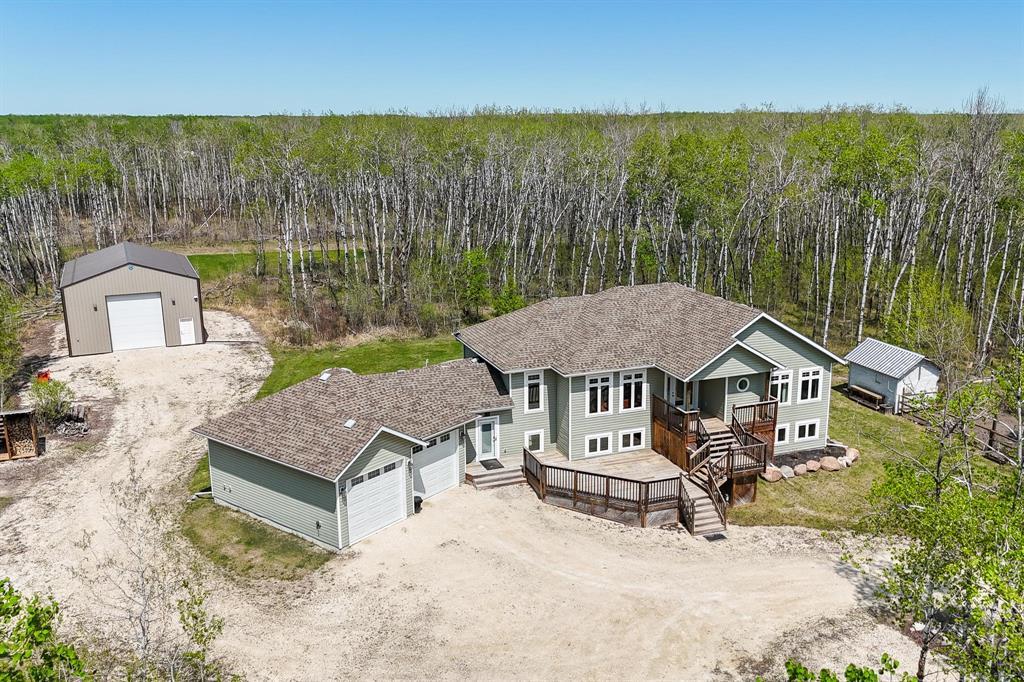 For sale: 37075 Lynn Cassidy Drive, Anola, Manitoba R5L0B9 - 202612116 ...