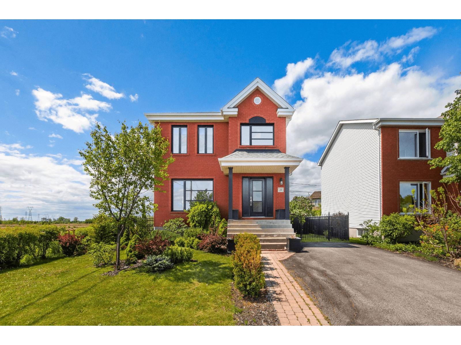 For sale: 500 Rue de la Tenure, Varennes, Quebec J3X2H6 - 16719410 ...