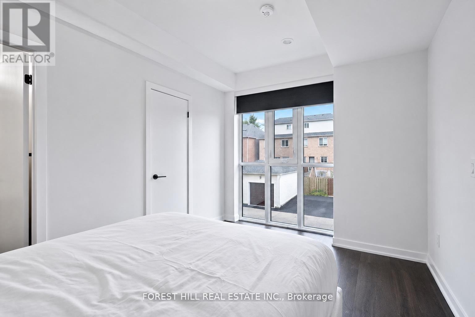 À vendre : 104 - 16 SYMES ROAD, Toronto (Junction Area), Ontario M6N0B4 ...