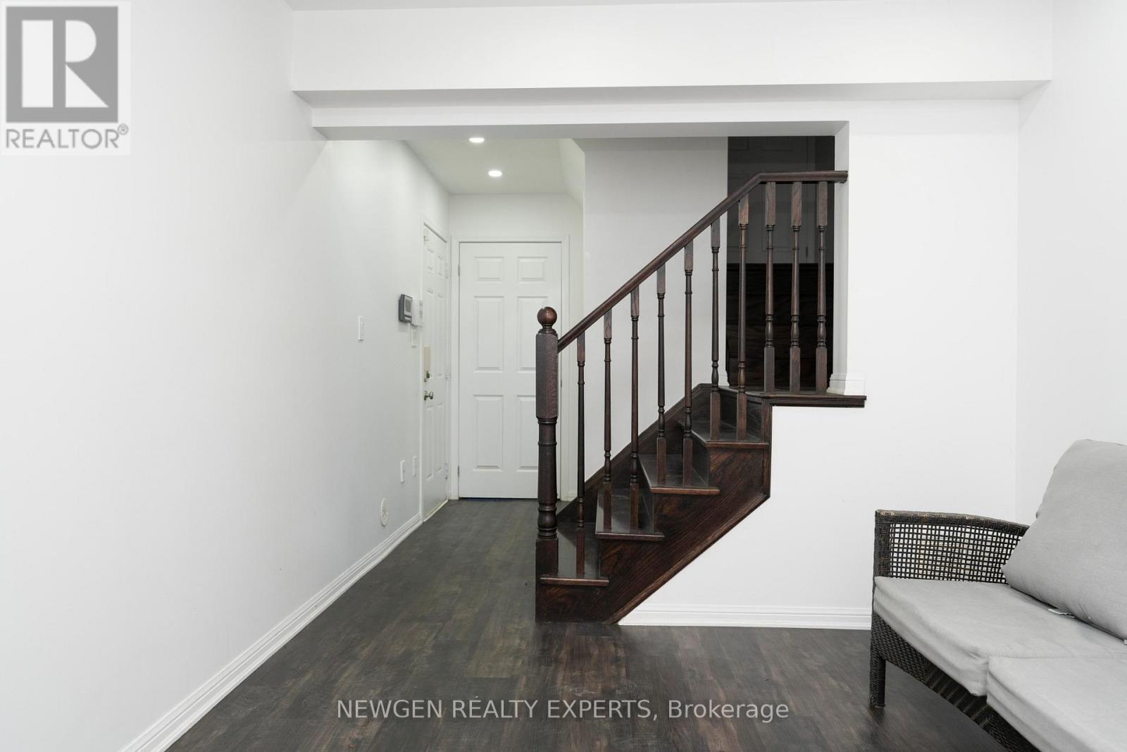 À louer : 51 COLONEL FRANK CHING CRESCENT, Brampton (Fletcher's West ...