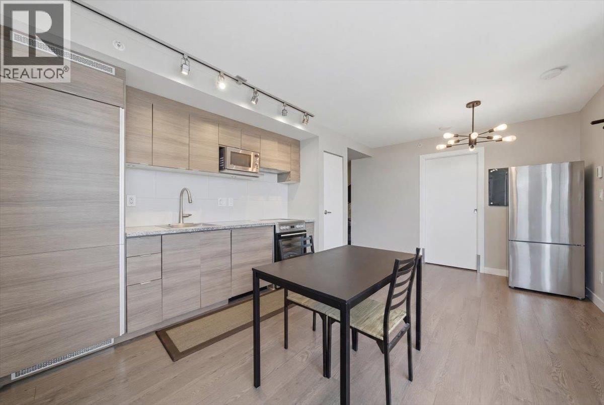 For sale: 2703 488 SW MARINE DRIVE, Vancouver, British Columbia V5X0C6 ...