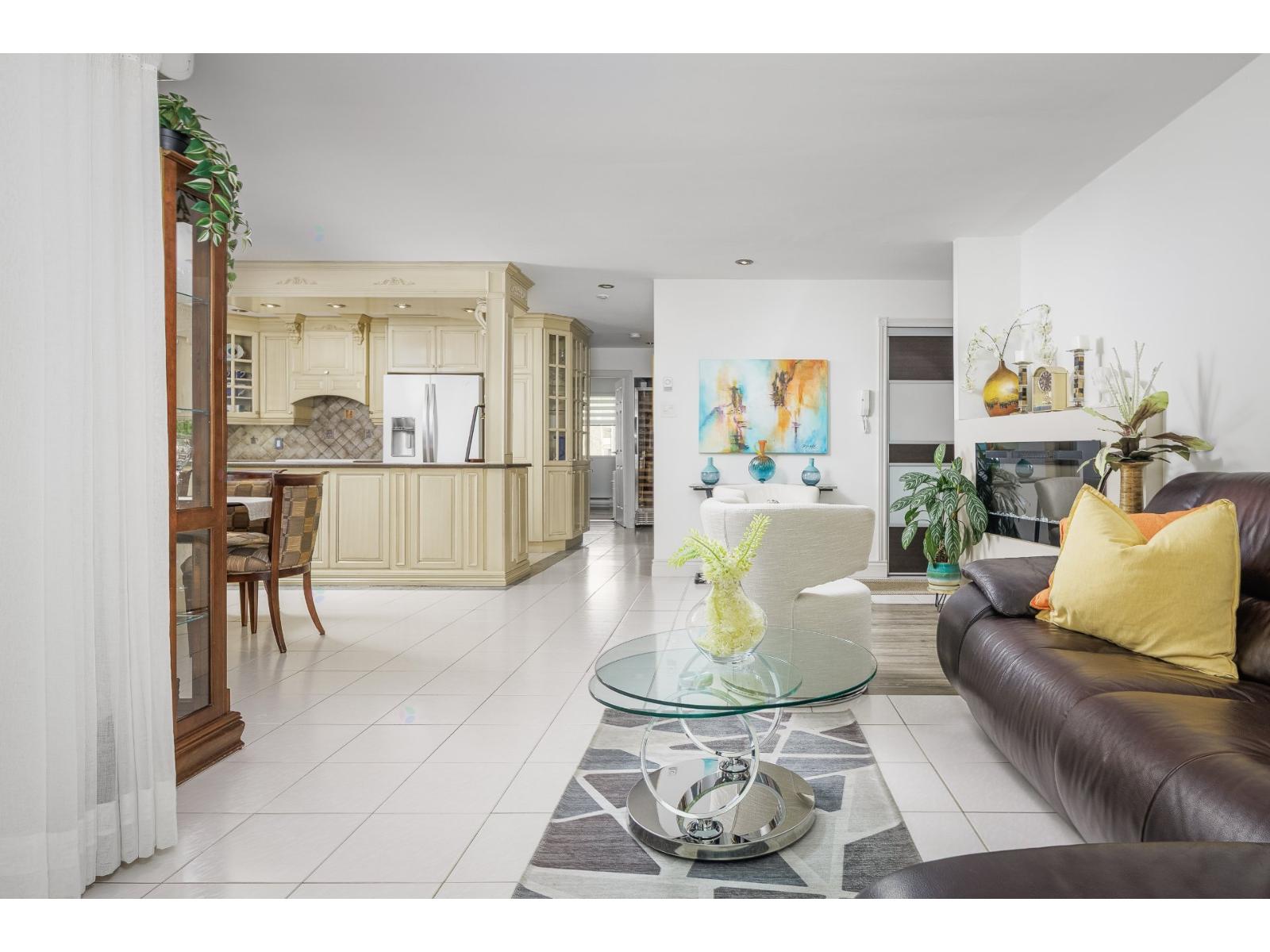 For sale: 3015 Place Alton-Goldbloom, #5, Laval (Chomedey), Quebec ...