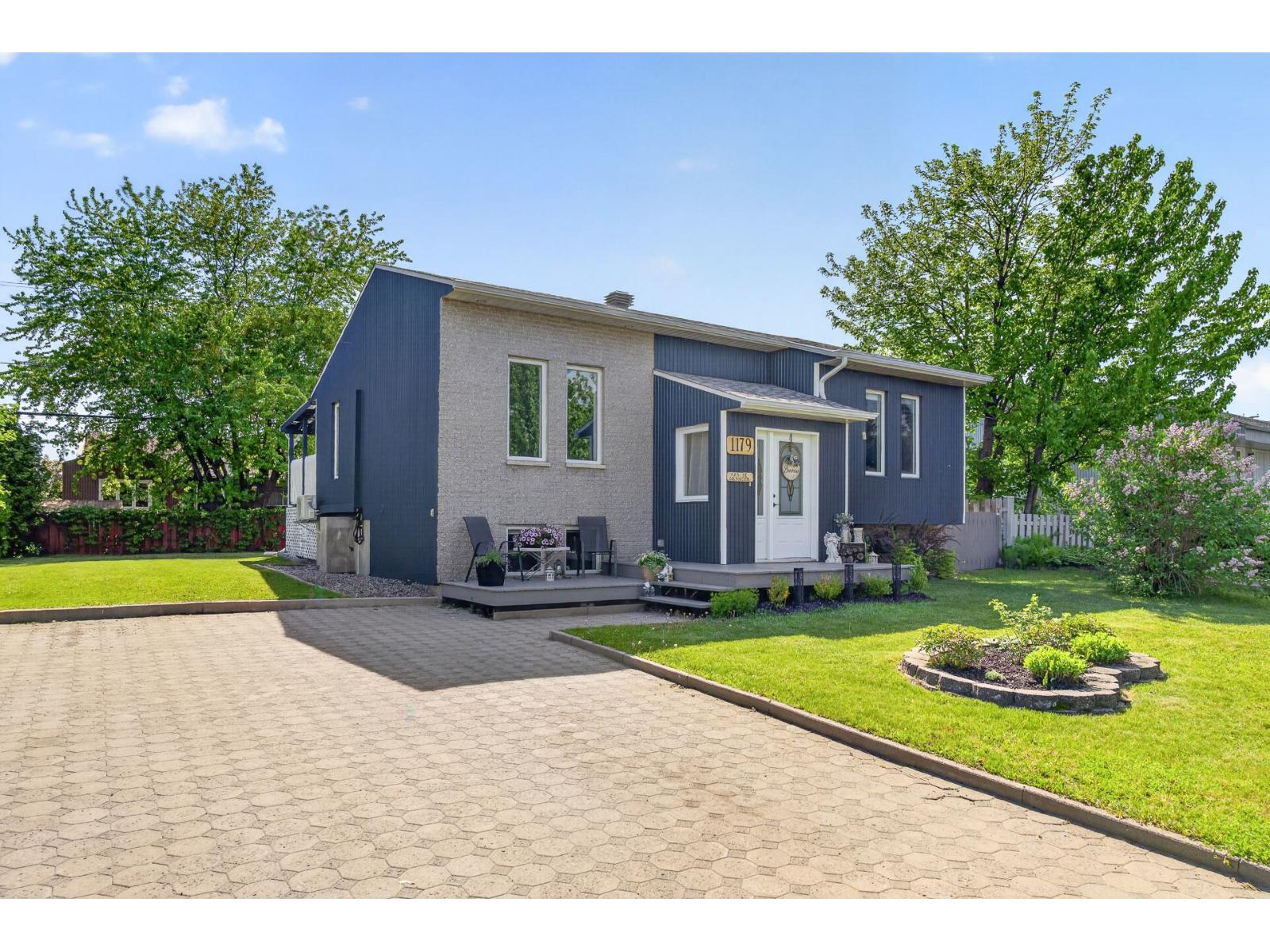 For sale: 1179 Rue Pamphile-Roy, Lévis (Les Chutes-de-la-Chaudière ...