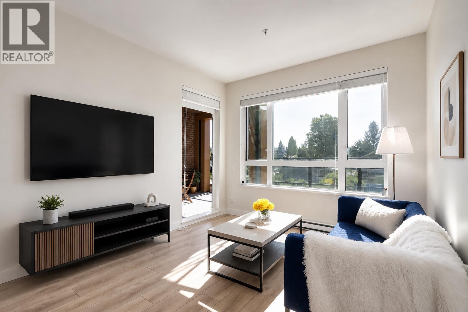 For sale: 322 721 ANSKAR COURT, Coquitlam, British Columbia V3J0L4 ...