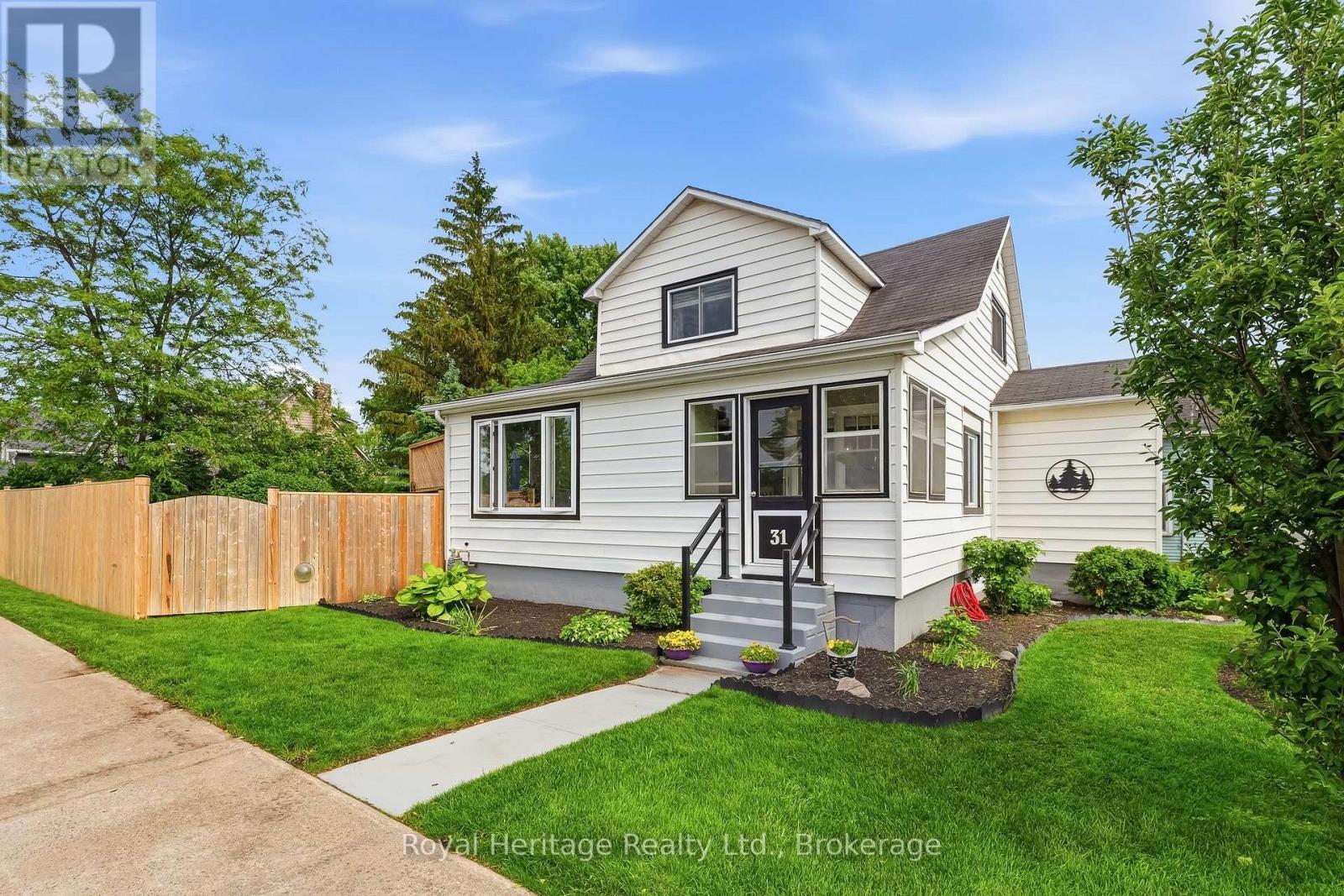 For sale: 31 ELIZABETH STREET, Brighton, Ontario K0K1H0 - X13441056 ...
