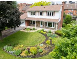 For sale: 127 Av. Brigadoon, Pointe-Claire, Quebec H9R1J4 - 11091267 ...