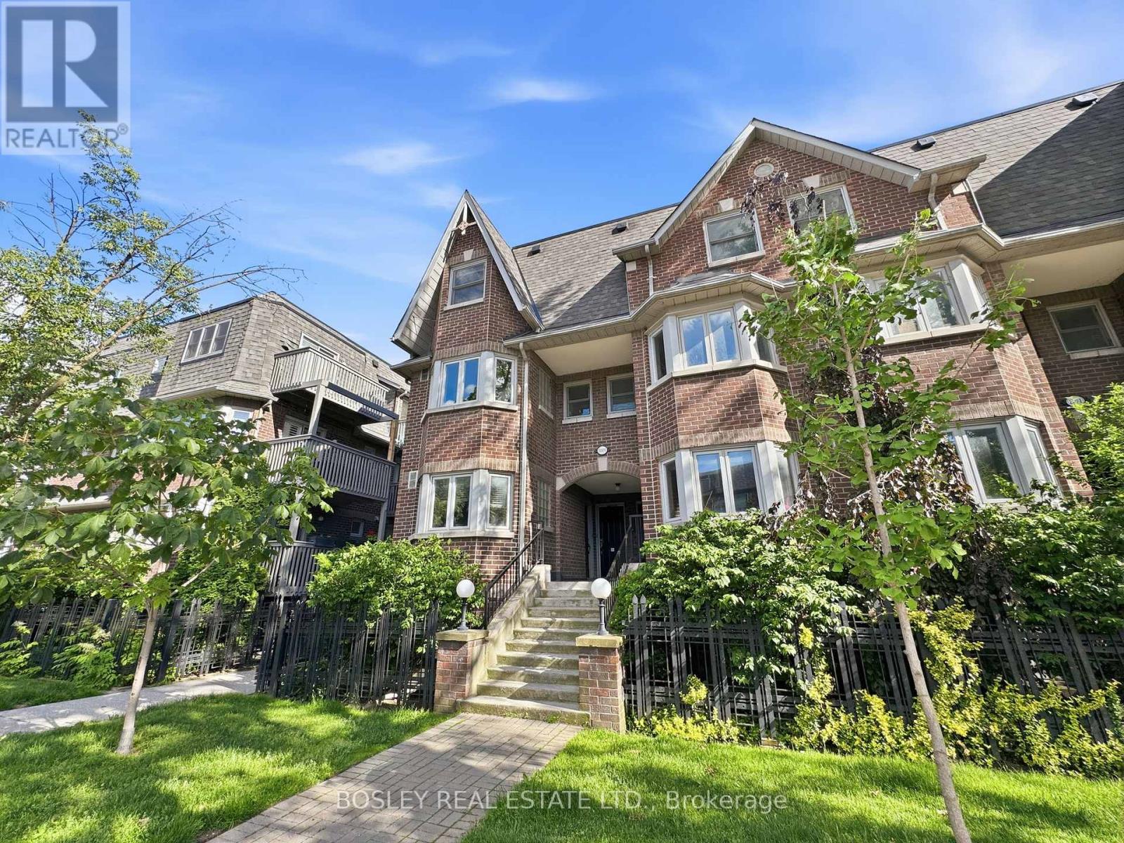 For sale: B - 889 ADELAIDE STREET W, Toronto (Niagara), Ontario M6J3T1 ...
