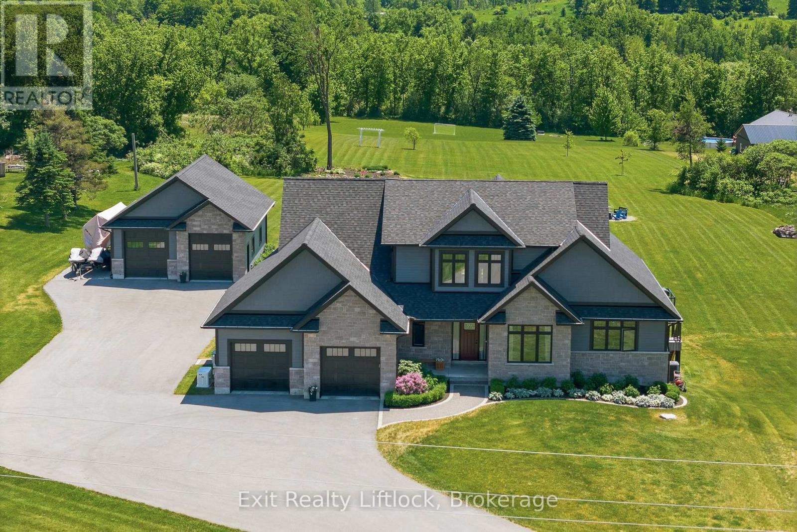 For sale: 1125 DEYELL LINE, Cavan Monaghan (Cavan-Monaghan), Ontario ...
