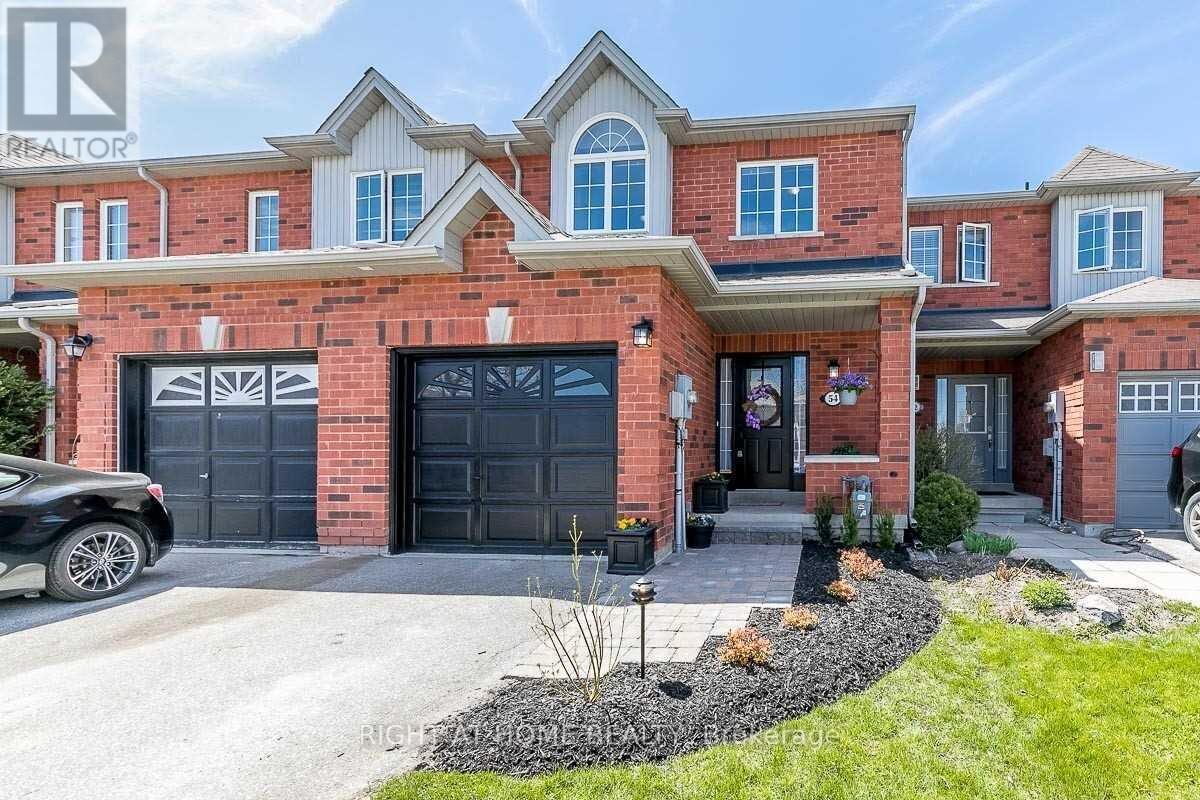 For rent: 54 HENDERSON CRESCENT, New Tecumseth (Alliston), Ontario ...