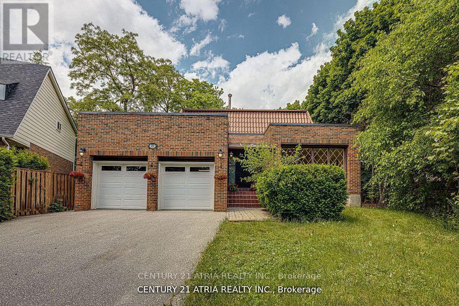 For rent: 18 HESTER COURT, Markham (Royal Orchard), Ontario L3T3K5 ...