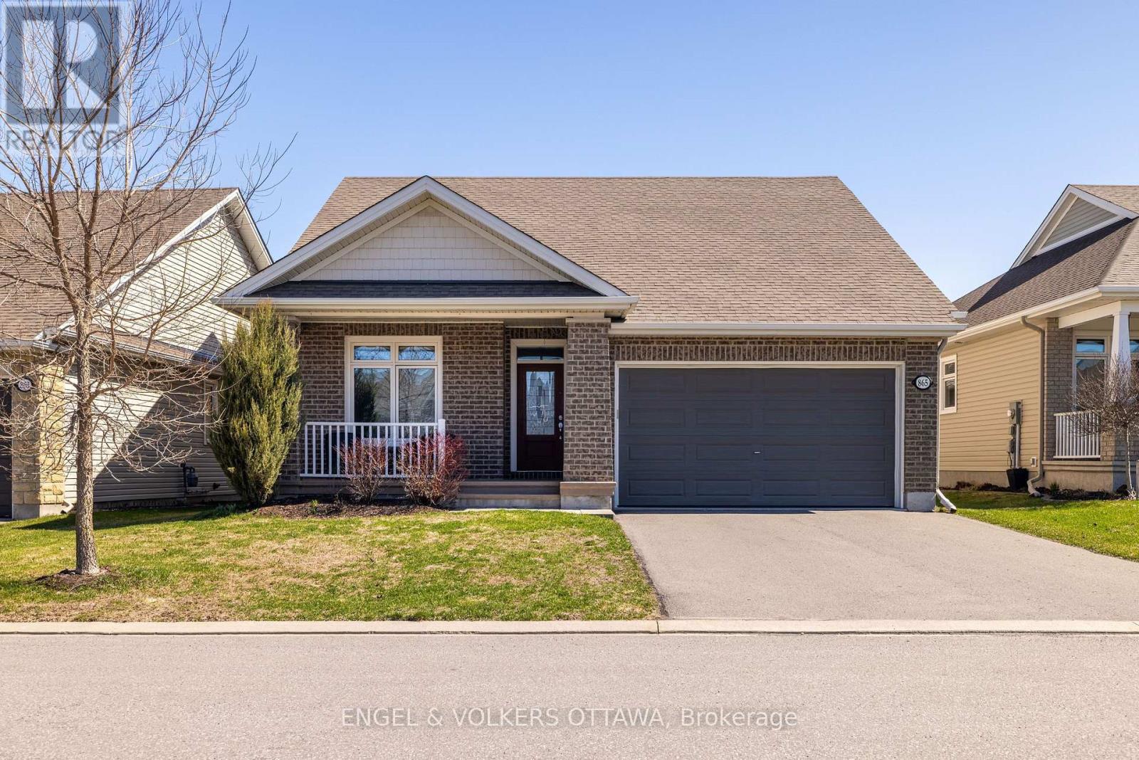 For sale: 865 TEWIN CIRCLE, Ottawa, Ontario K4A1K1 - X13452092 | REALTOR.ca