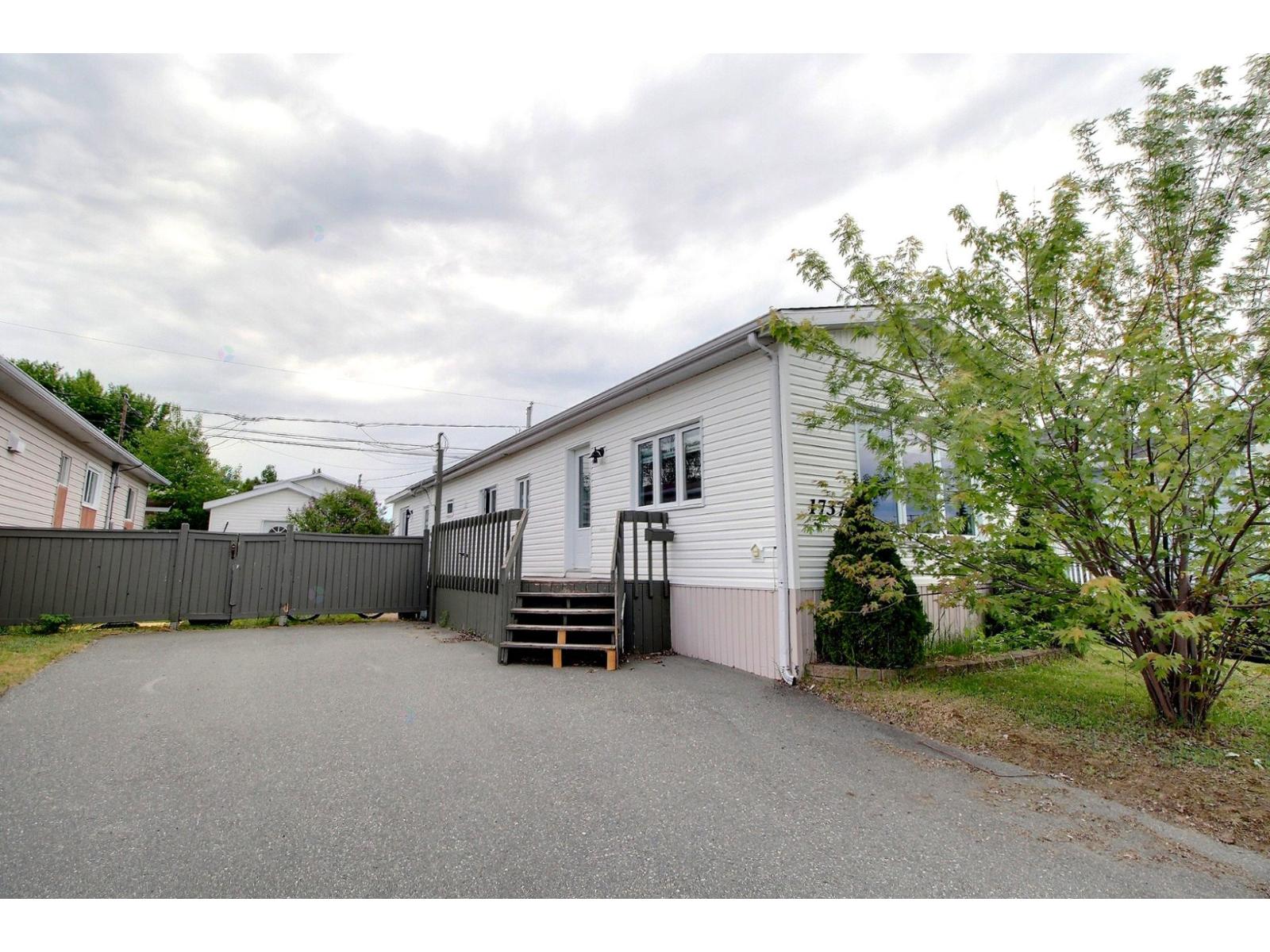 For sale: 1737 Rue Le Baron, Val-d'Or, Quebec J9P4T6 - 23817495 ...