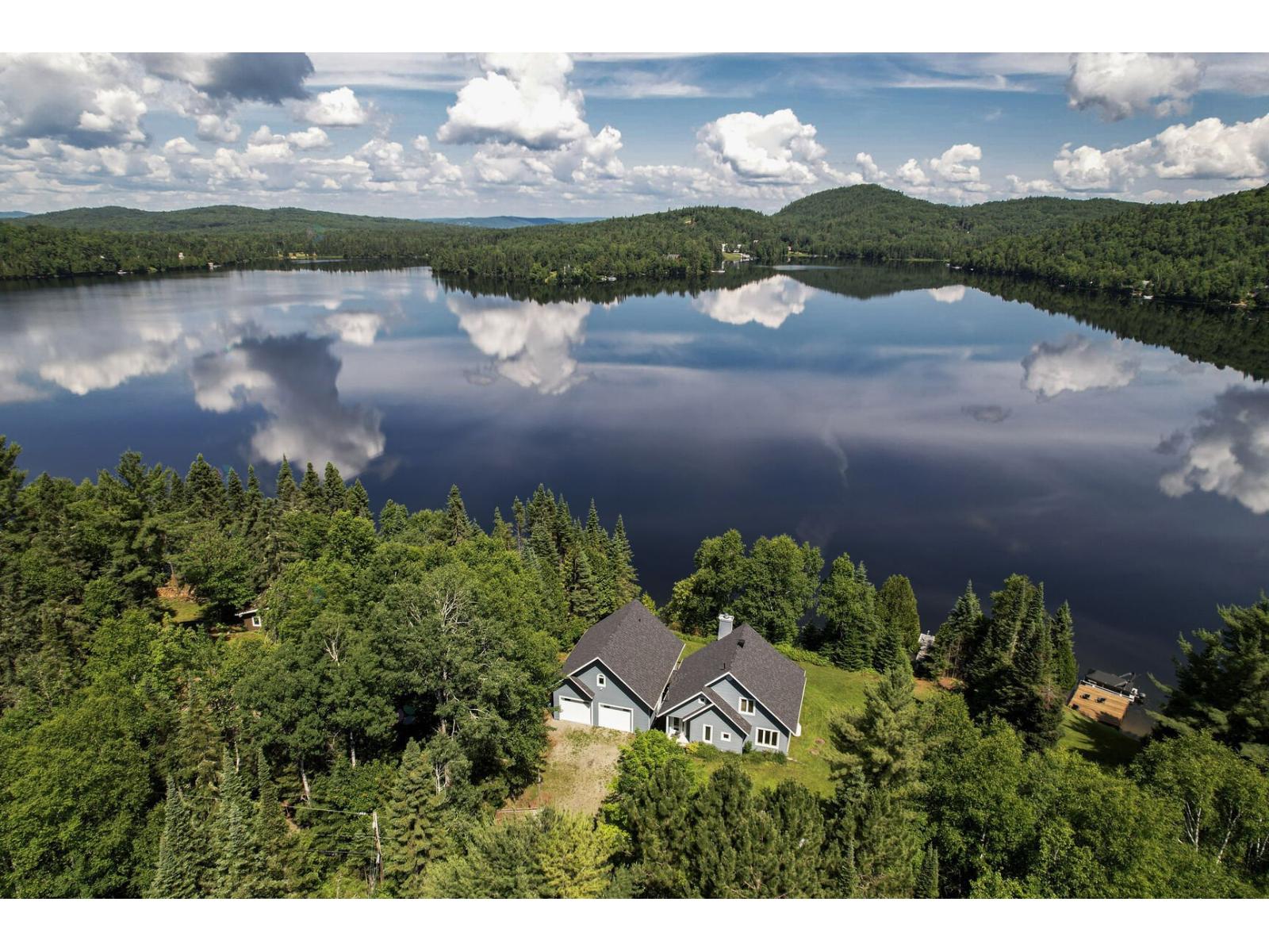 For sale: 1791 Ch. du Lac-à-la-Truite, Saint-Michel-des-Saints, Quebec ...