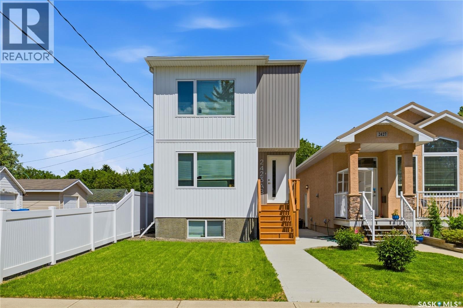 For sale: 2423 Reynolds STREET, Regina, Saskatchewan S4N3N8 - SK039802 ...