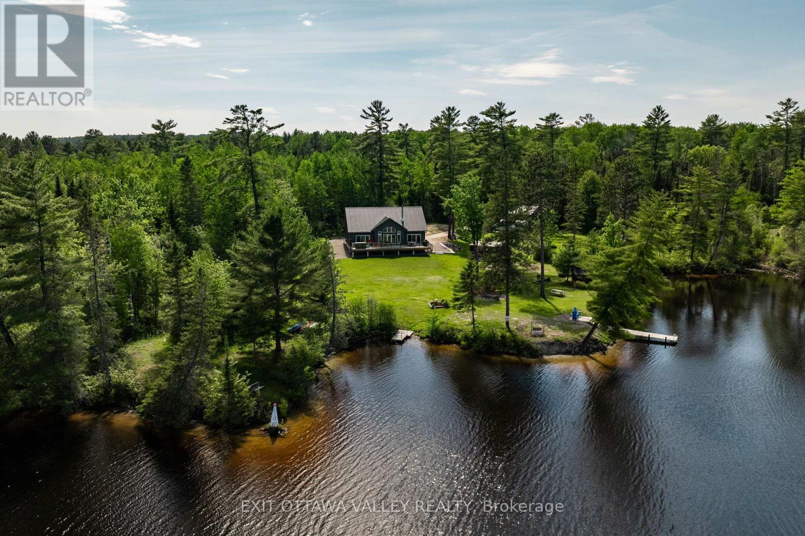 For sale: 82 JENNINGS ROAD, Head, Clara and Maria, Ontario K0J2B0 ...