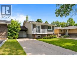 For sale: 890 Samuels CRESCENT N, Regina, Saskatchewan S4X2L5 ...