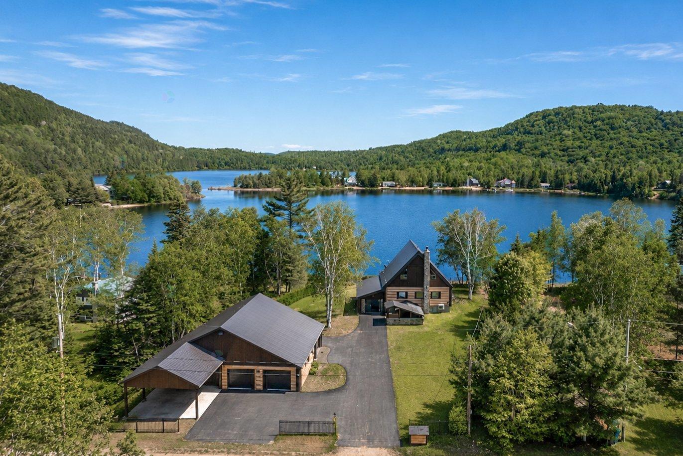 À vendre : 1300 Ch. du Lac-Ste-Rose N., Mandeville, Québec J0K1L0 ...