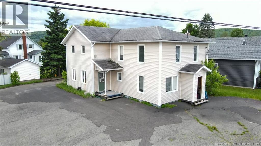 À vendre : 17 Rivière À La Truite Street, Saint-Jacques, Nouveau ...