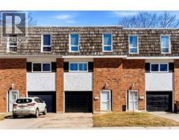 For sale: 104 Lockwood ROAD, Regina, Saskatchewan S4S3G2 - SK040090 ...