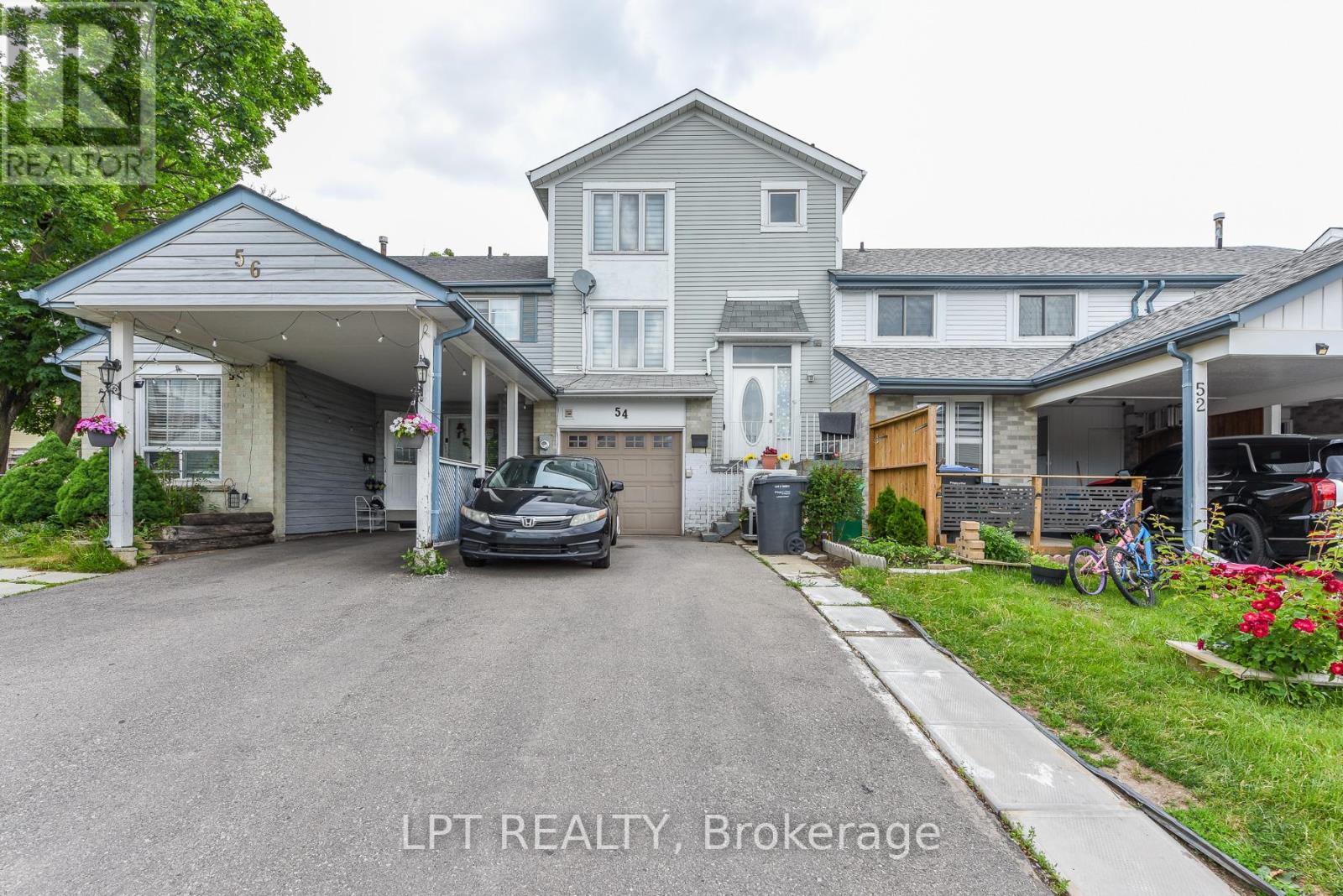 For sale: 54 NOTTAWASAGA CRESCENT, Brampton (Heart Lake West), Ontario ...