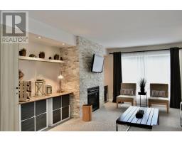 À vendre : 54-208 - 1234 DEERHURST, SUMMIT LODGE DRIVE, Huntsville ...