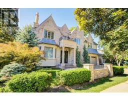 For sale: 300 UPPER HIGHLAND CRESCENT, Toronto (St. Andrew-Windfields ...