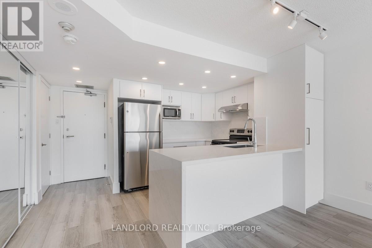 For rent: 611 - 725 KING STREET W, Toronto (Niagara), Ontario M5V2W9 ...