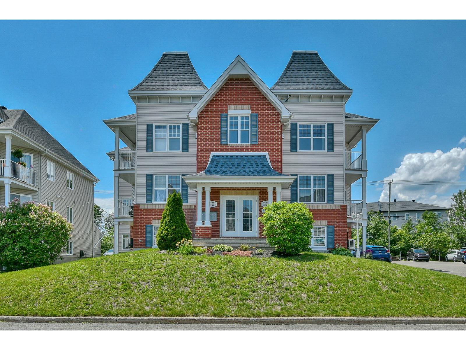 À vendre : 1103 Boul. Maisonneuve, #1, Saint-Jérôme, Québec J5L2R9 ...