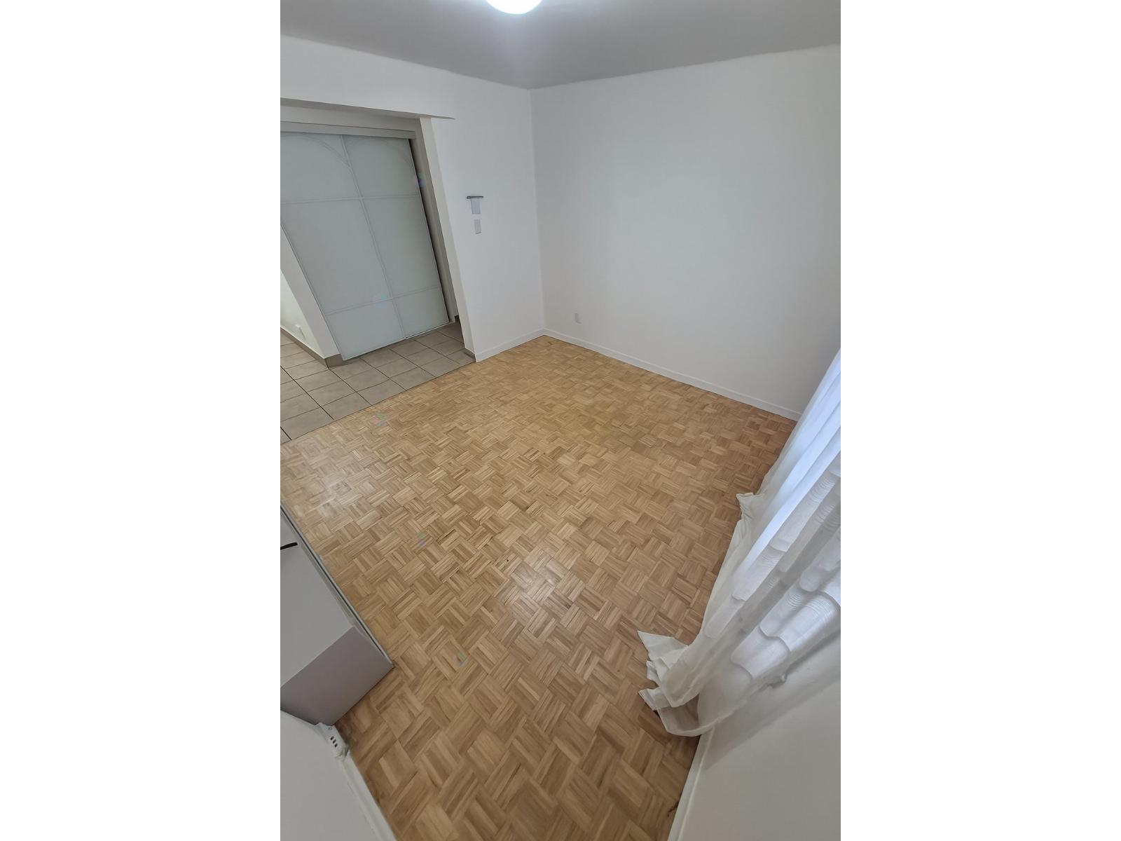 À louer : 8161 Boul. Pie-IX, Montréal (Montréal-Nord), Québec H1Z3T5 ...