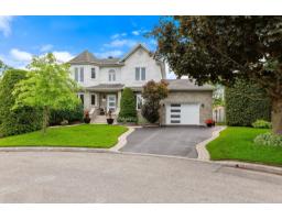 À vendre : 25 Rue Michel-Duclos, Blainville, Québec J7B1N6 - 25938696 ...