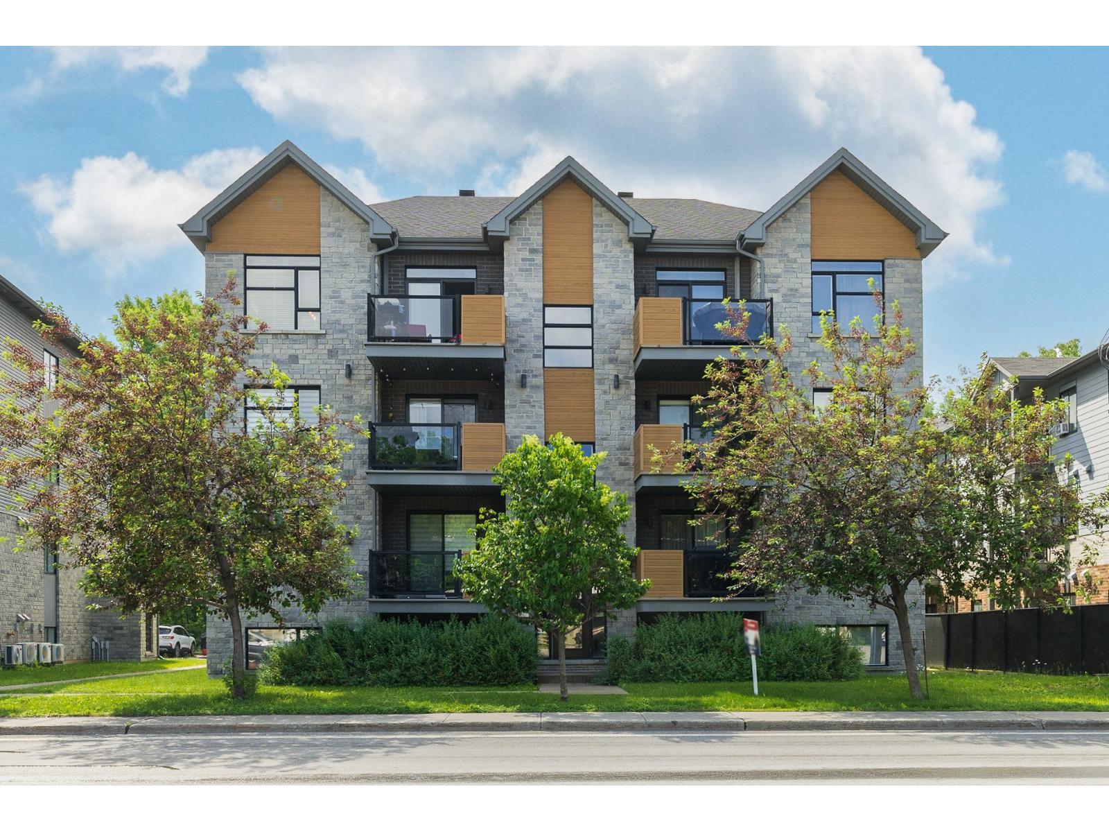 For sale: 58 Rue St-Pierre, Saint-Constant, Quebec J5A0E9 - 27670856 ...