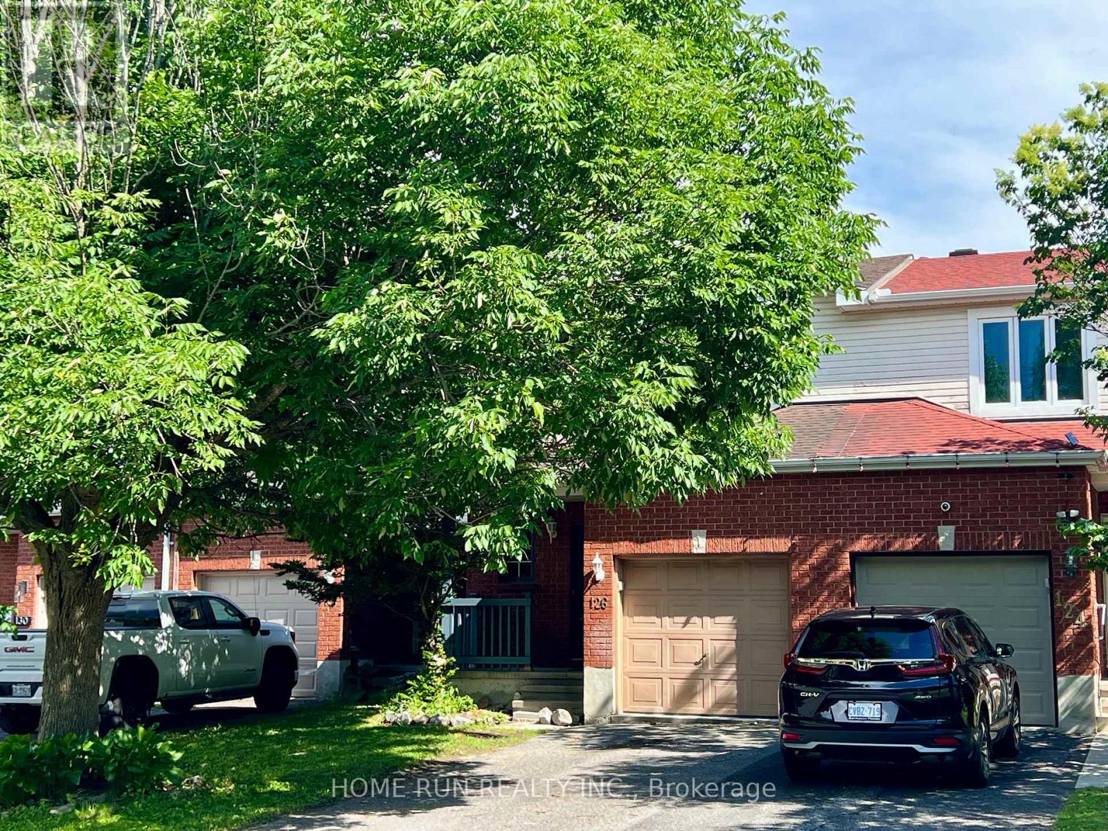 À vendre : 126 DAVENTRY CRESCENT, Ottawa, Ontario K2J4M7 - X13470476 ...
