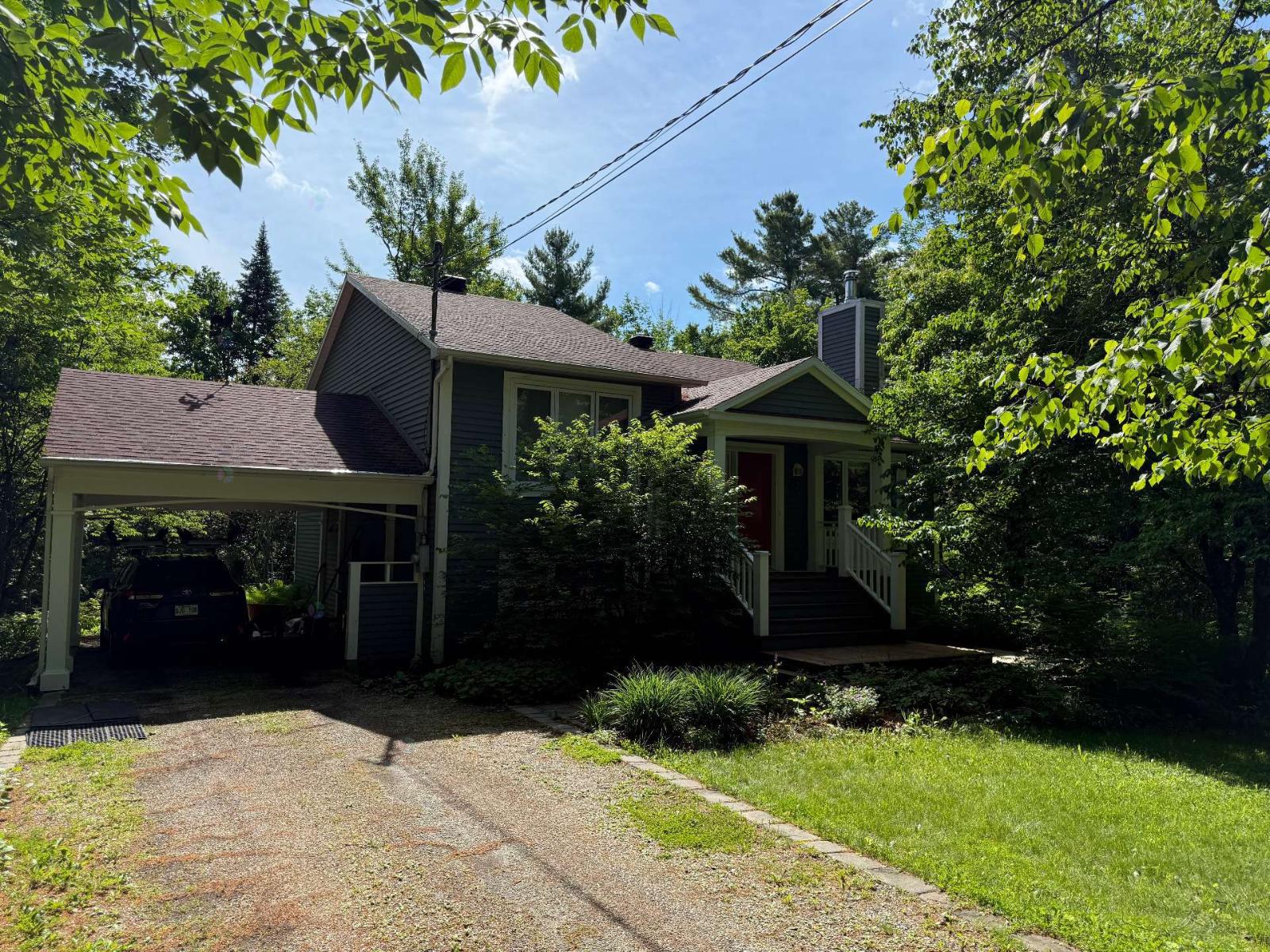 À vendre : 13 Rue du Zéphyr, Orford, Québec J1X7H3 - 26385812 | REALTOR.ca