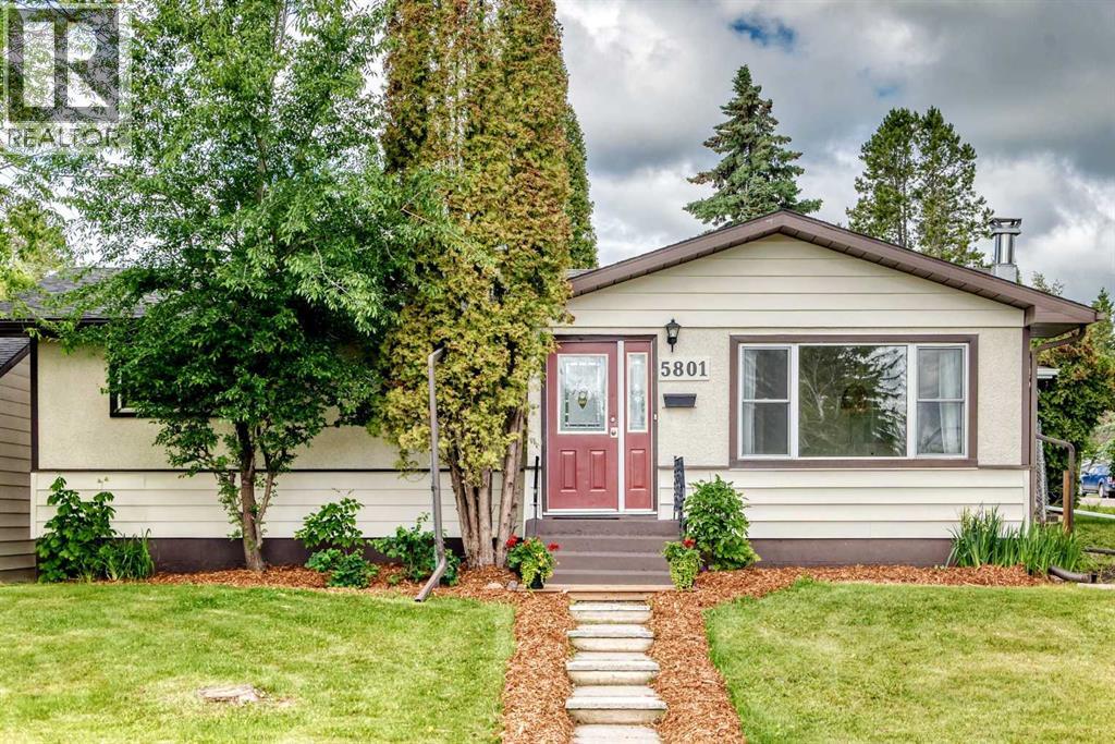 For sale: 5801 41 Street Crescent, Red Deer, Alberta T4N1B5 - A2322728 ...