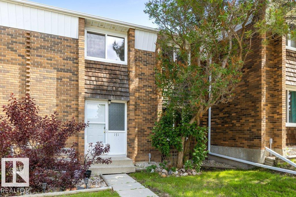 For sale: 171 RIDGEWOOD, St. Albert, Alberta T8N0E9 - E4494903 | REALTOR.ca