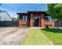 À vendre : 2157 Rue Marie-Claire, Saint-Jérôme, Québec J7Y0K9 ...