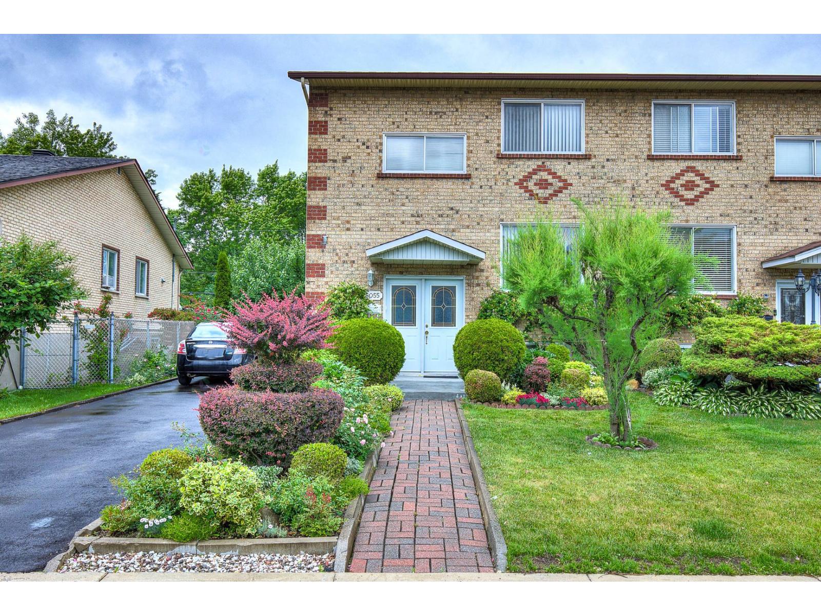 For sale: 5055 Av. Clarendon, Laval (Chomedey), Quebec H7W4V5 ...