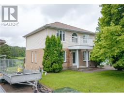 For sale: 19 Herman Mayer Drive, Lively, Ontario P3Y1H6 - 2128687 ...