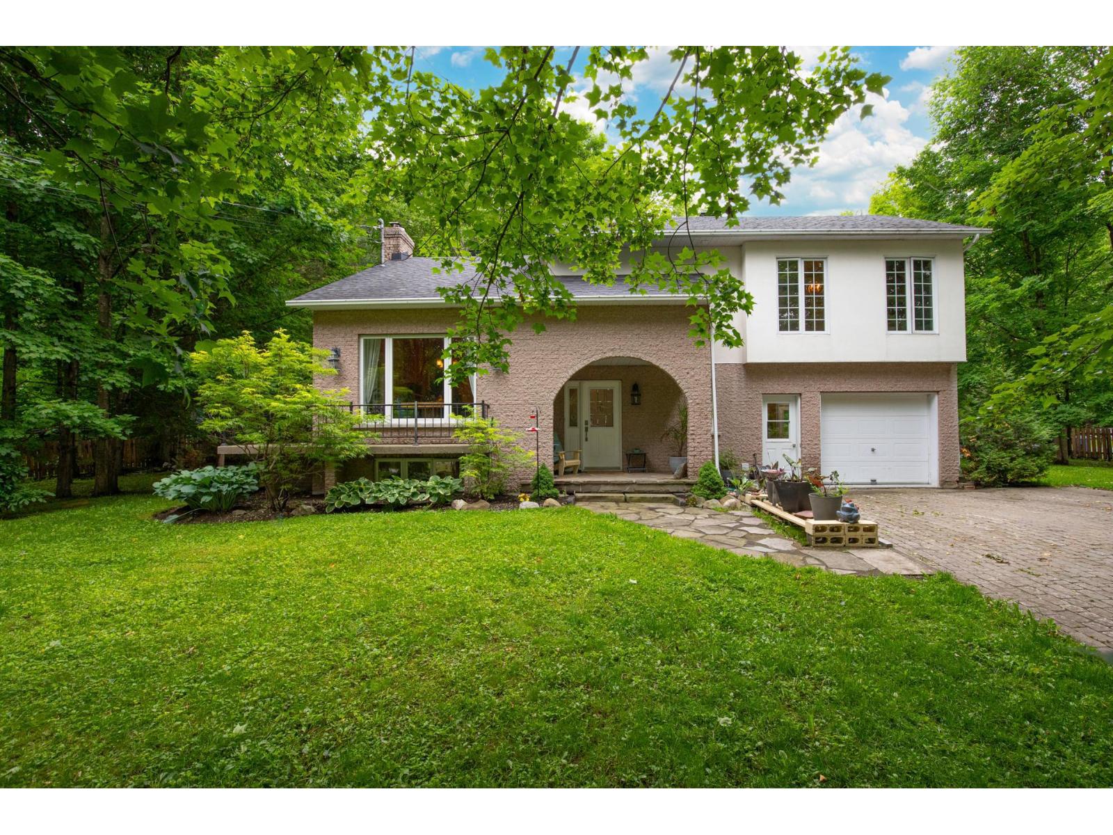À vendre : 2475 Rue Nelligan, Dunham, Québec J0E1M0 - 9680227 | REALTOR.ca