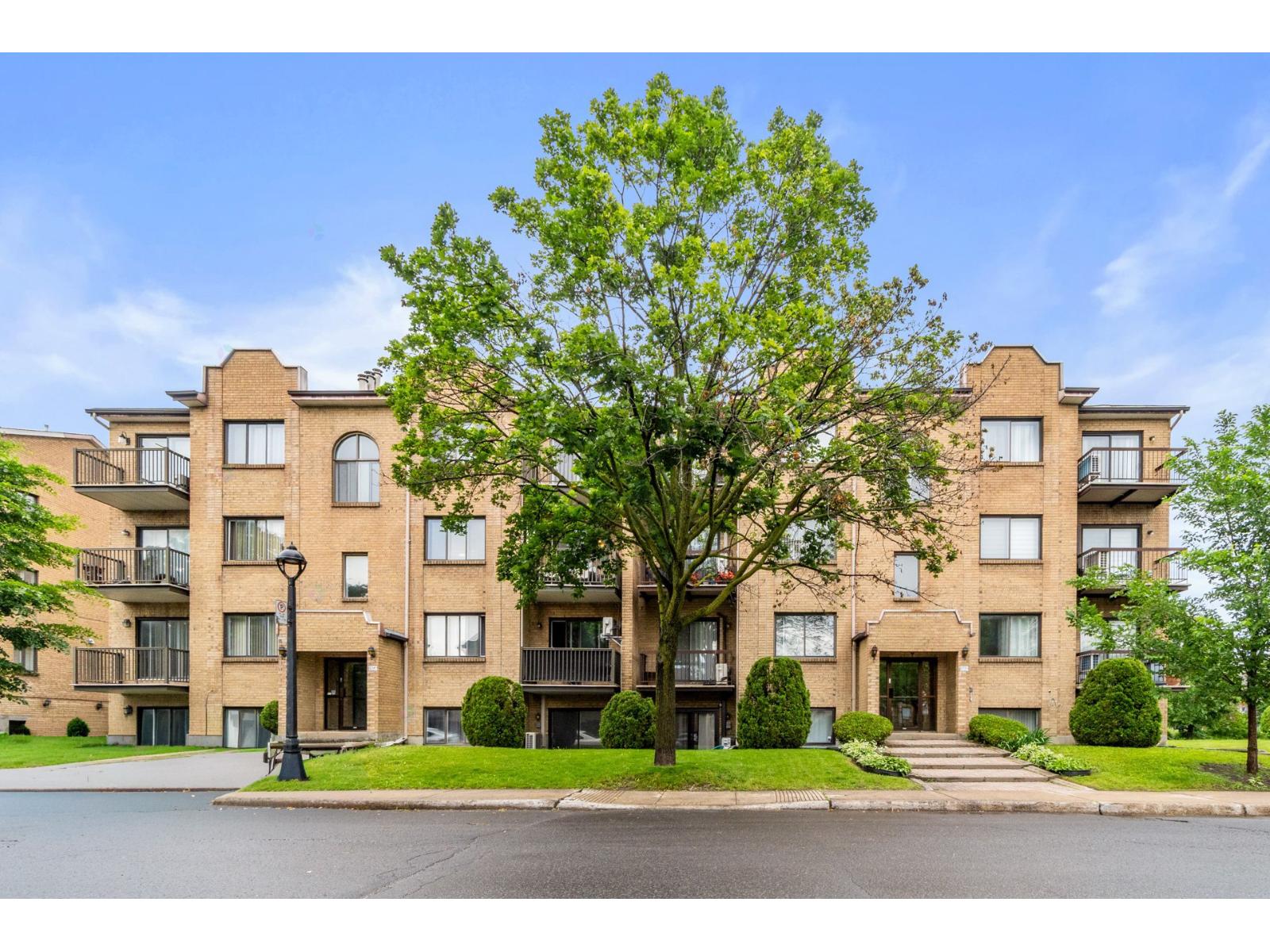 À louer : 12345 Av. Roland-Paradis, #7, Montréal (Rivière-des-Prairies ...