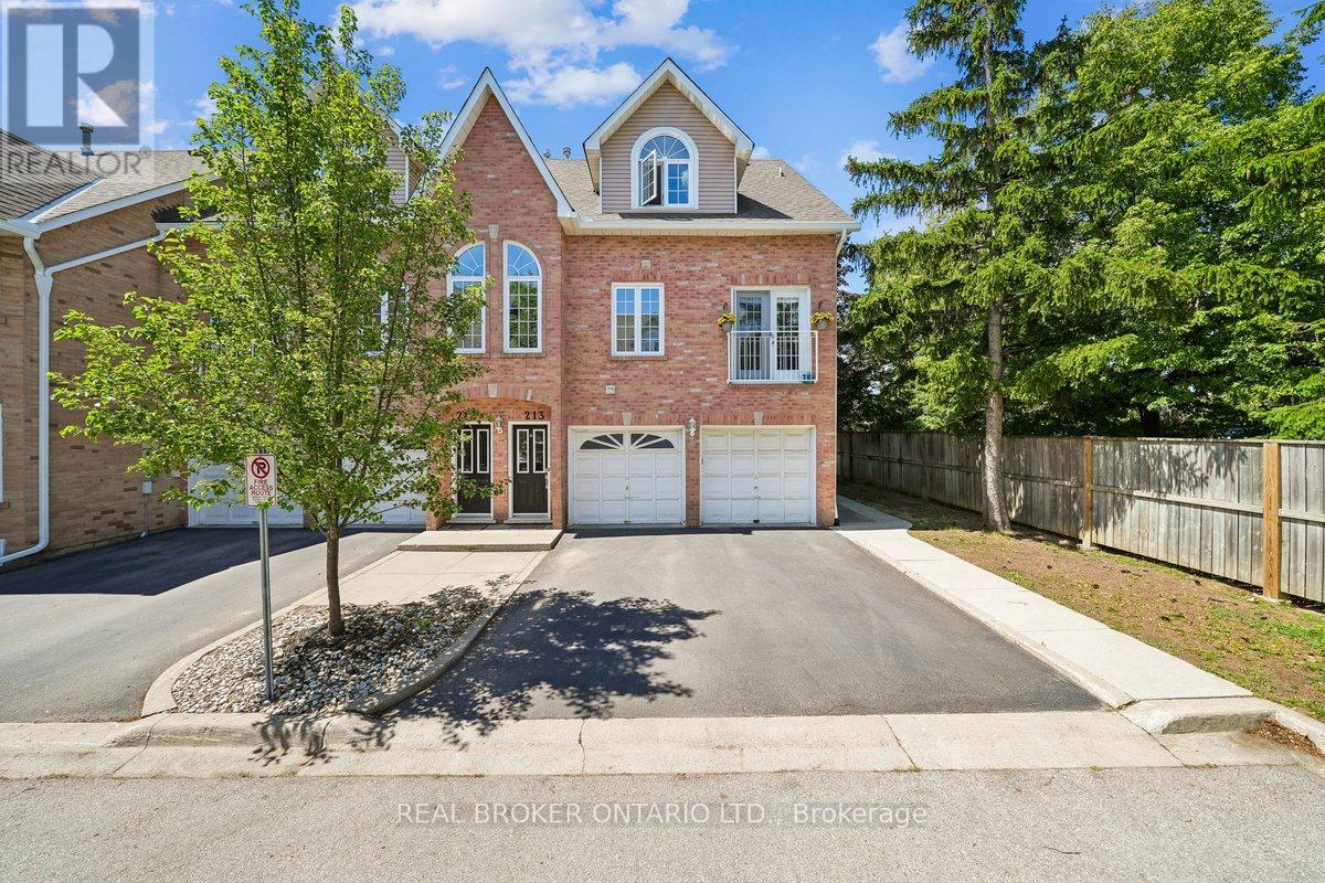 For sale: 213 - 2075 WALKER'S LINE, Burlington (Rose), Ontario L7M4G7 ...