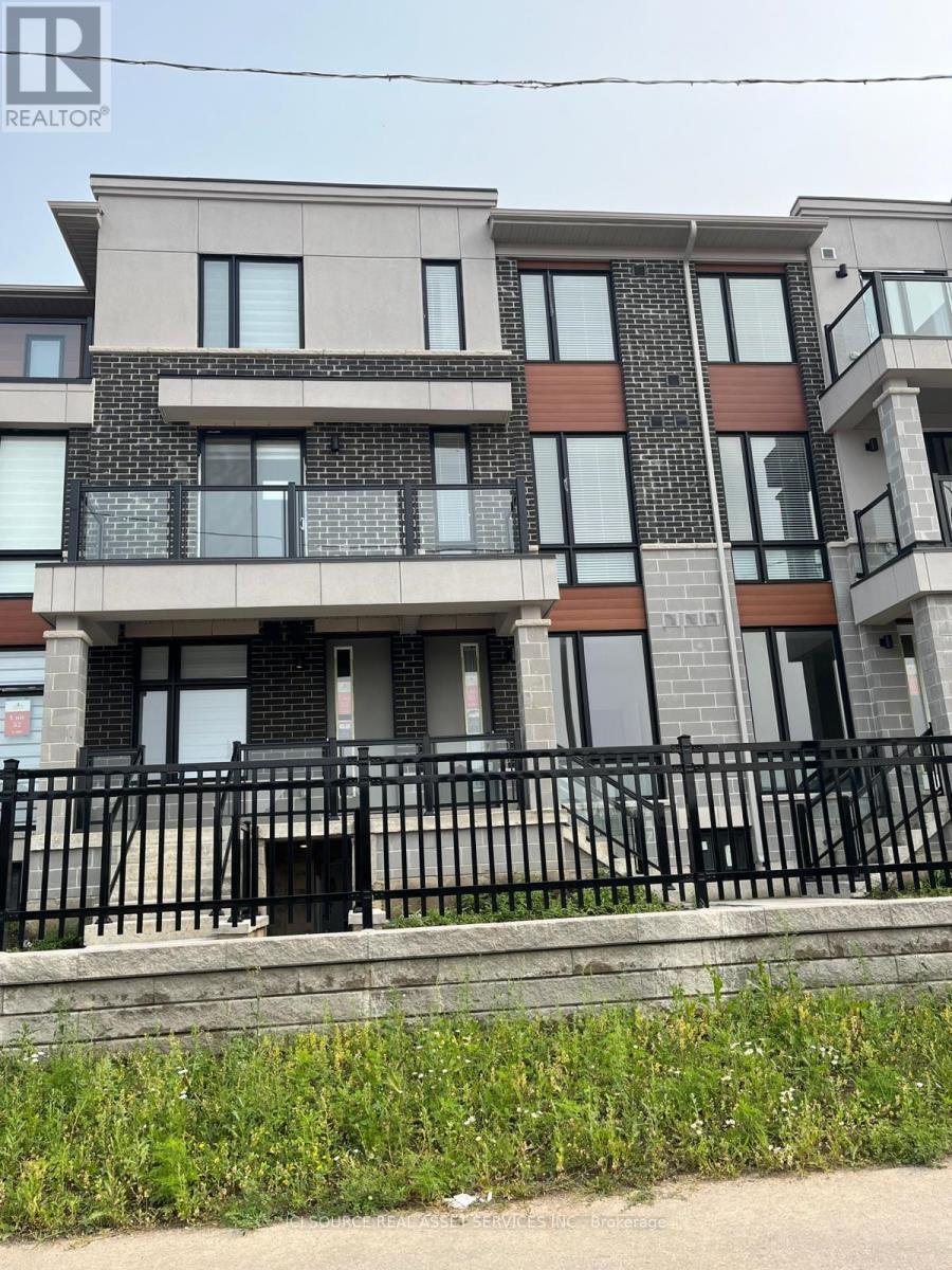 For rent: 55 - 70 KNOTSBERRY CIRCLE, Brampton (Bram West), Ontario ...